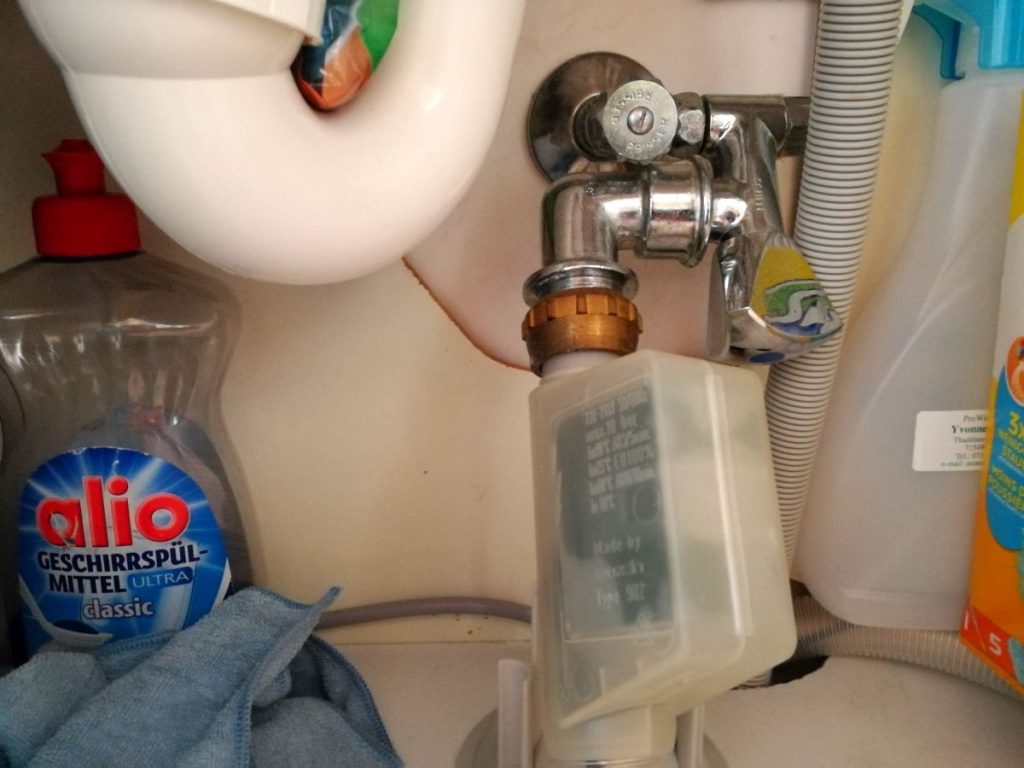 Spülmaschine pumpt nicht ab (Fehler E24) - Was tun wenn die Pumpe am Geschirrspüler streikt